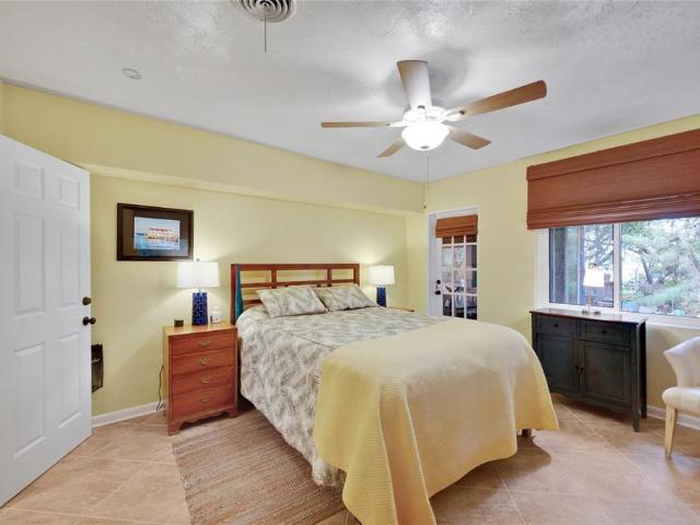 504 58th St, Holmes Beach, FL 34217 | MLS #A4685
