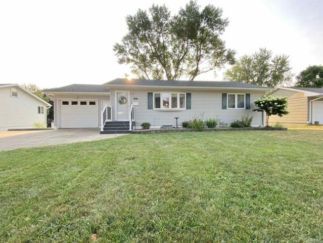 504 6th Ave SE, Le Mars, IA 51031