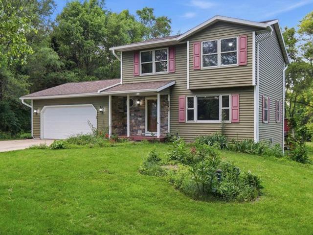 504 County Rd N, Stoughton, WI 53589
