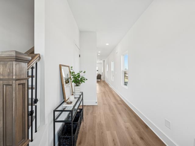 504 Canal Circle