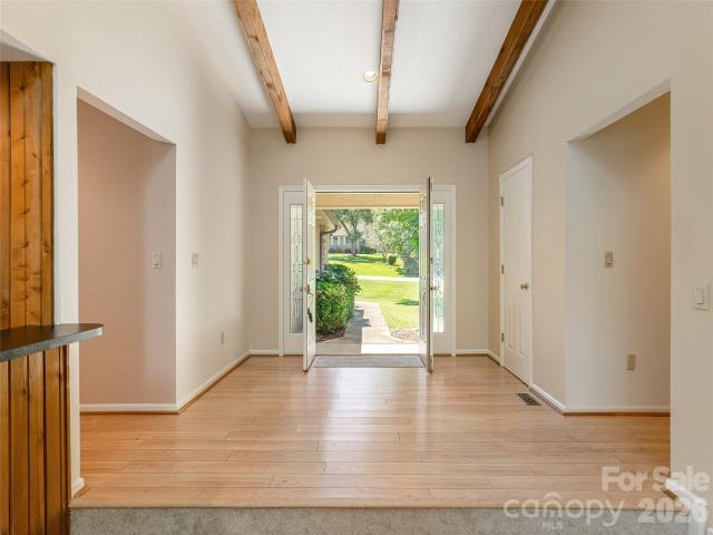 504 Crooked Creek Road