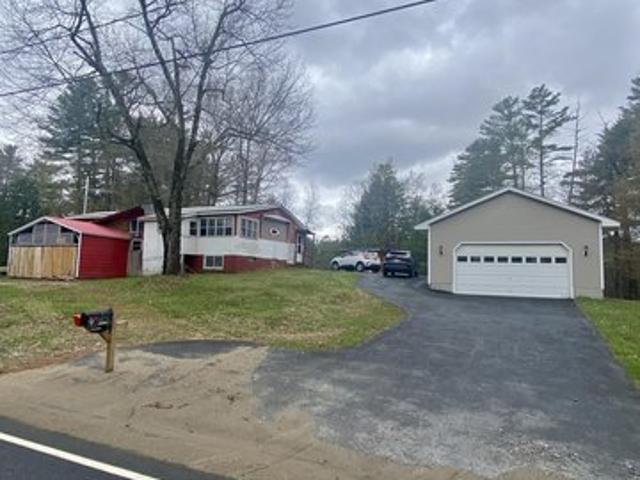 504 Angel Rd, Corinth, NY 12822