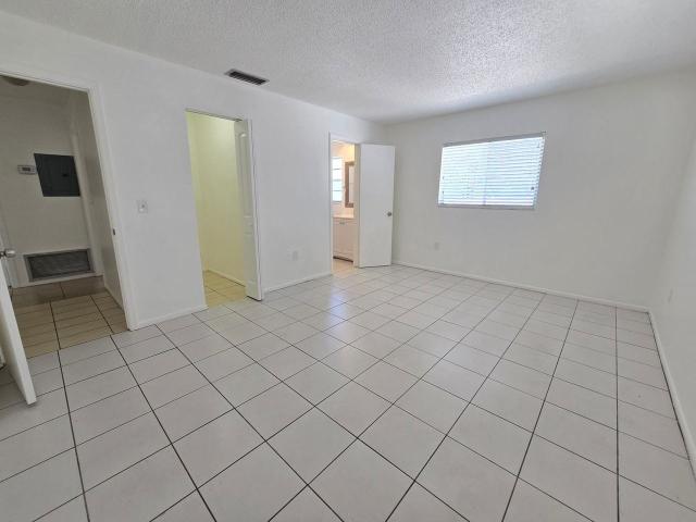 504 Barcelona Avenue 2 Bedroom Apartment for Rent at 504 Barcelona Ave, Venice, FL 34285 Venice