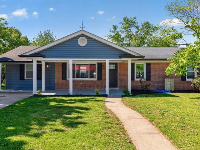 504 Barberry Ln, Nicholasville, KY 40356