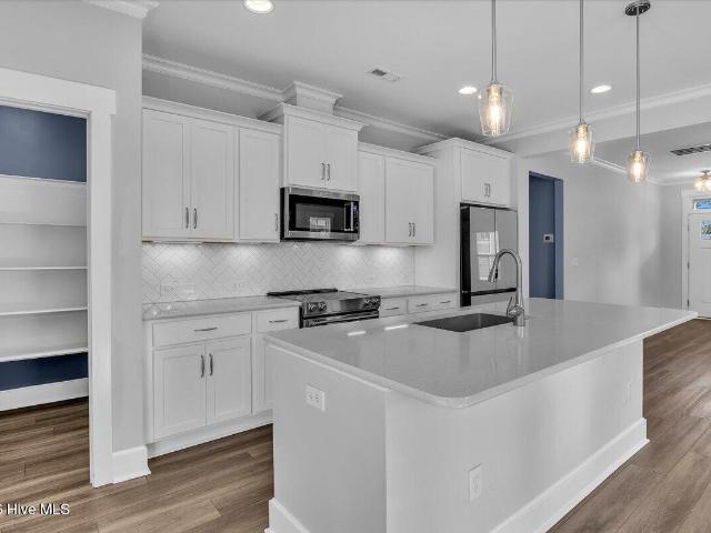 504 Beaumont Oaks Drive