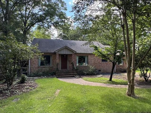504 Becker St, Brookhaven, MS 39601