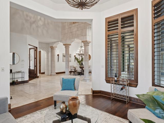 504 Black Wolf Run, Lakeway, TX 78738 | MLS #4178