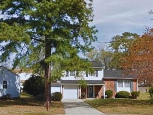 504 Gold Cup Rd, Hampton, VA 23666