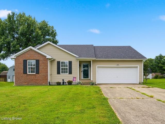 504 Garden Ct, Simpsonville, KY 40067