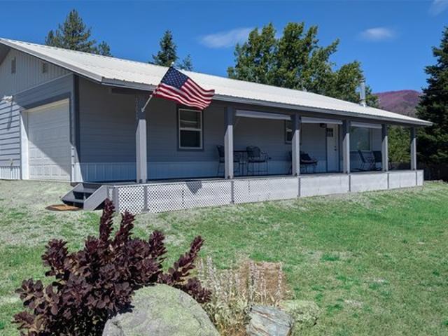 504 Greenwood St, Thompson Falls, MT 59873