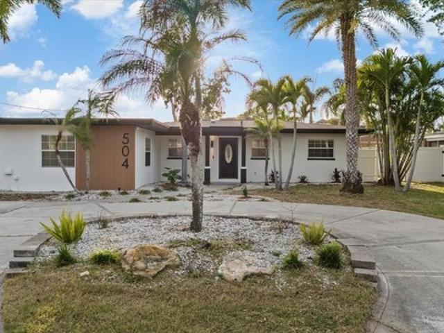 504 Driftwood Dr E, Palm Harbor, FL 34683