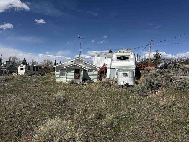 504 E 6th St, Encampment, WY 82325