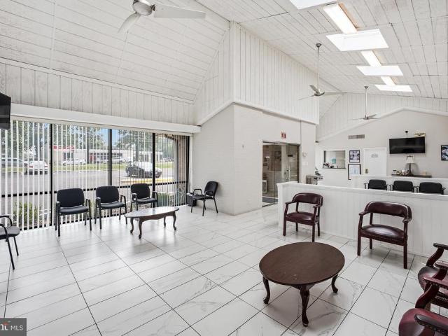 504 Elden Street # 2