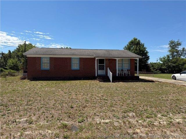 504 Eva Cir, Spring Lake, NC 28390