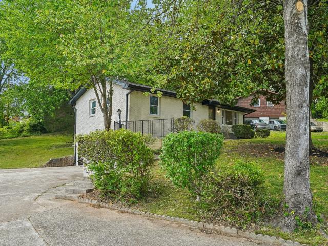 504 Kenney Dr