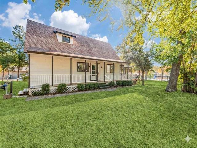 504 Kiowa Drive E