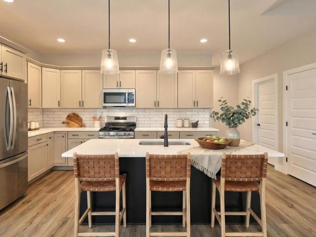 504 Hamilton Lane