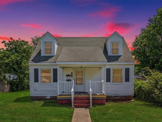 504 Highland Ave, Hampton, VA 23661