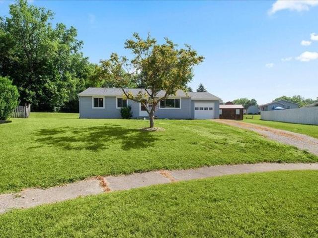 504 Jefferson Ct, Bellefontaine, OH 43311