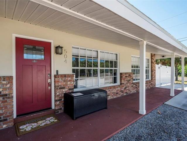 504 Omaha St, Palm Harbor, FL 34683