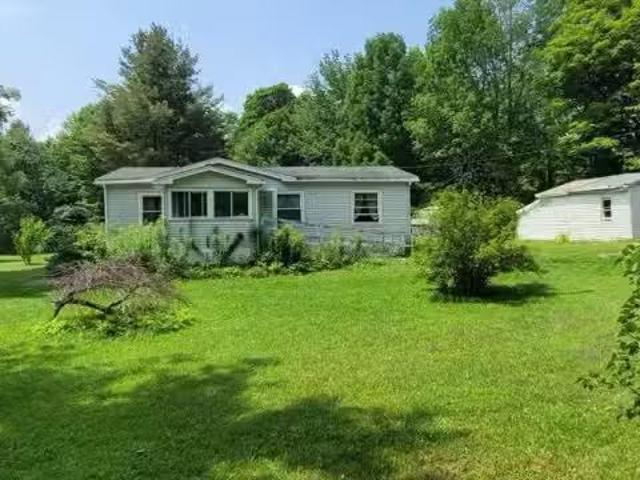 504 Loop Rd, Savoy, MA 01256
