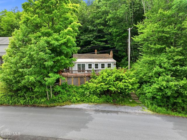 504 Lake Desolation Road
