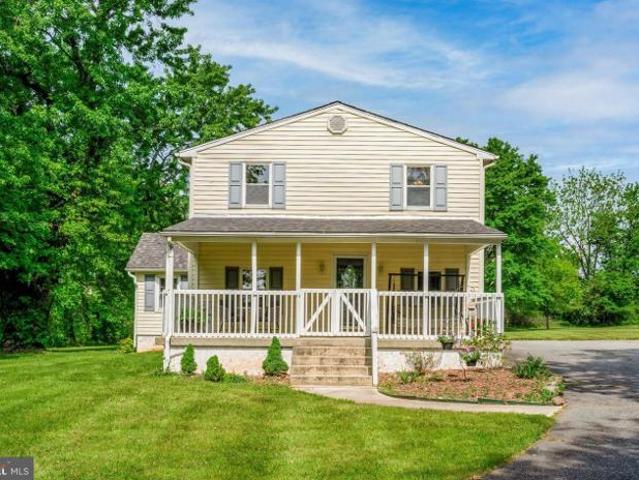 504 Limerick Center Rd, Royersford, PA 19468