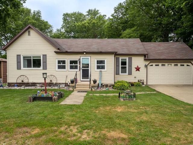 504 N 4th St, Cornell, IL 61319