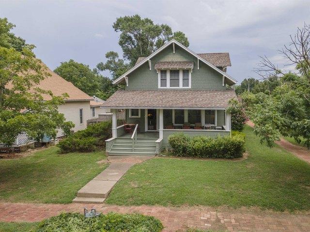 504 N Plum St, Moline, KS 67353
