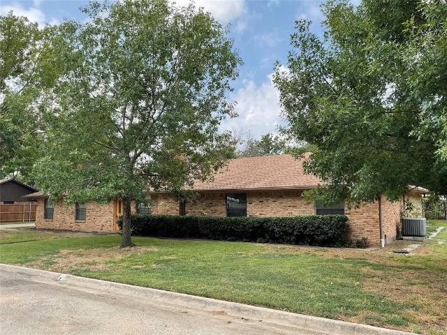 504 S Kirby St, Pilot Point, TX 76258 | MLS #20682 | Compass