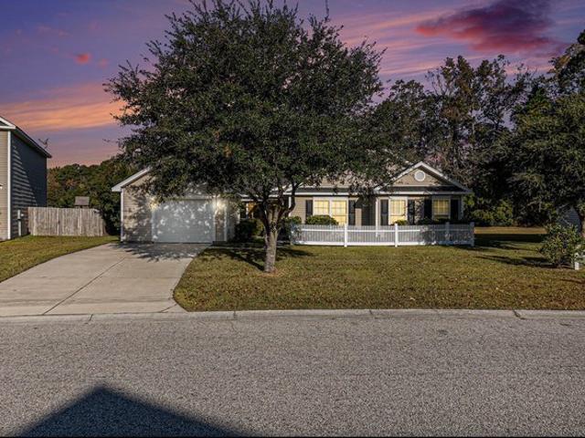 504 Savannah River Dr, Summerville, SC 29485