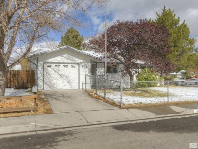 504 Sandstone Dr, Carson City, NV 89706