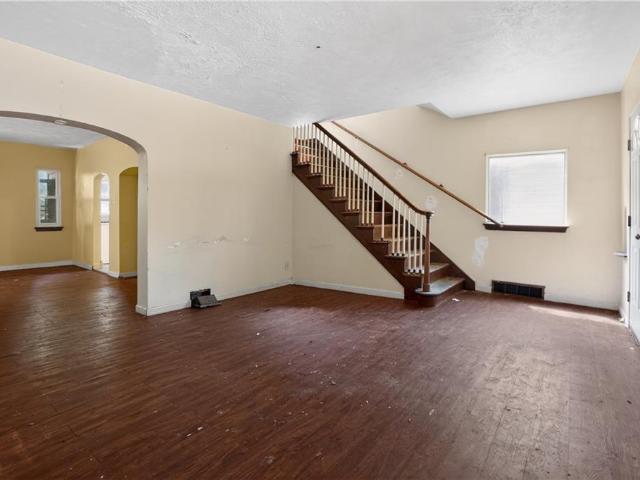 504 Stratmore St, Pittsburgh, PA 15205 | MLS #1749