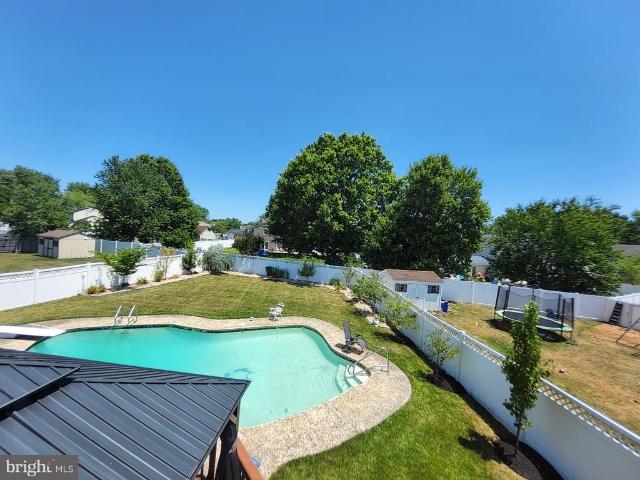 504 Parliament Road