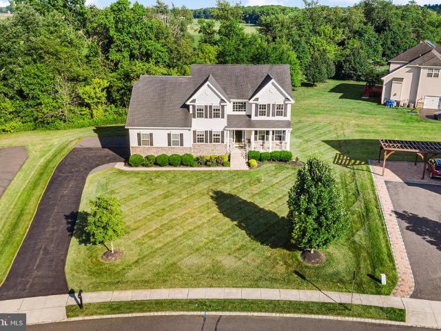 504 Quarter Moon Court