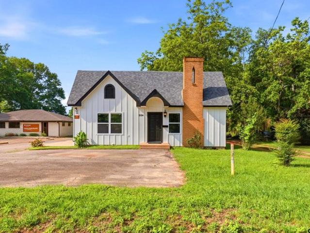 504 Quitman St, Pittsburg, TX 75686
