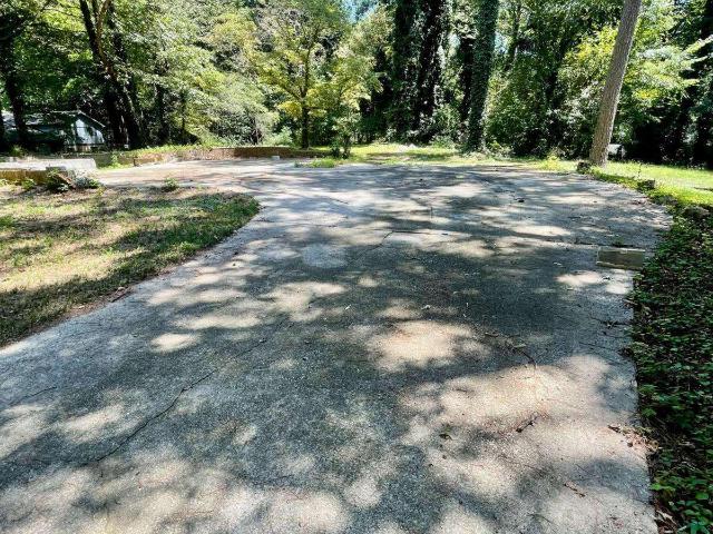 504 Raven Springs Trail