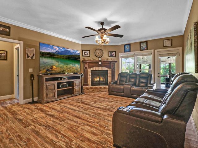 504 Ridgetop Dr