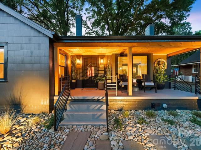 504 W 6th Street