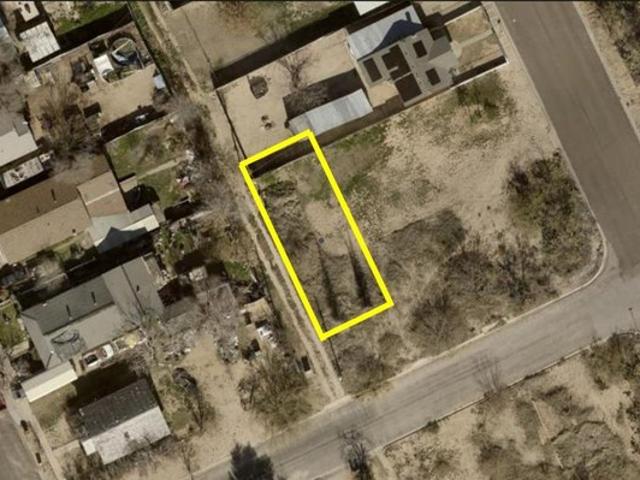 504 W 8th St, Big Spring, TX 79720