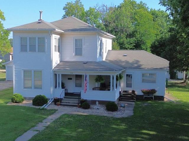 504 W Walnut St, Bloomfield, IA 52537