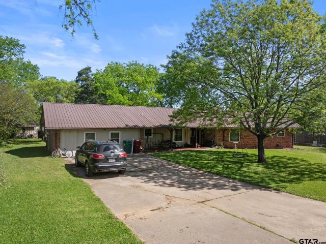 504 W Wilson, Talco, TX 75487 | MLS #26005 | Compass