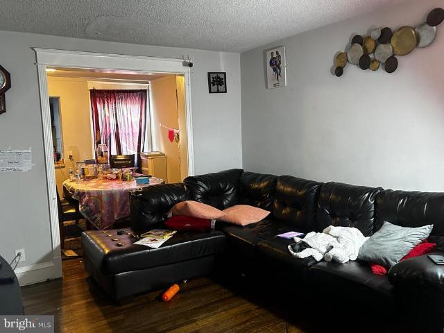 504 Woodcliffe Road
