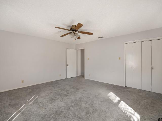 504 Woodland Hills Dr, Tyler, TX 75701 | MLS #26002
