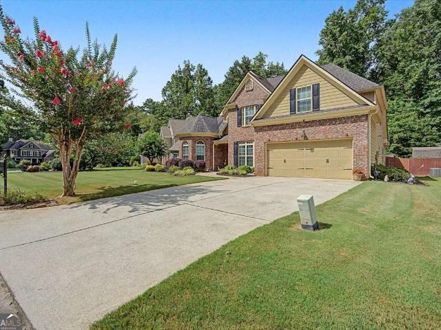 504 Thorn Creek Way