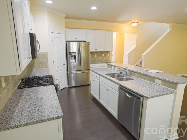 504 Twelve Oaks Ln, Fort Mill, SC 29708 | MLS #4364