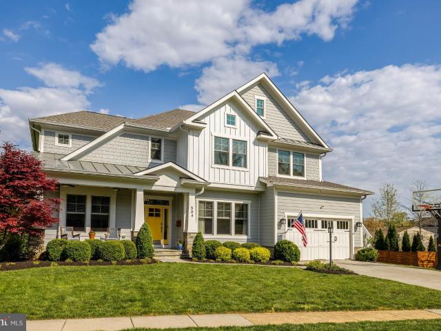 504 Valley Dr SE, Vienna, VA 22180 | MLS #VAFX2303 | Compass