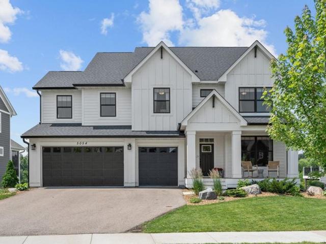 5054 Boulder Ln, Chaska, MN 55318