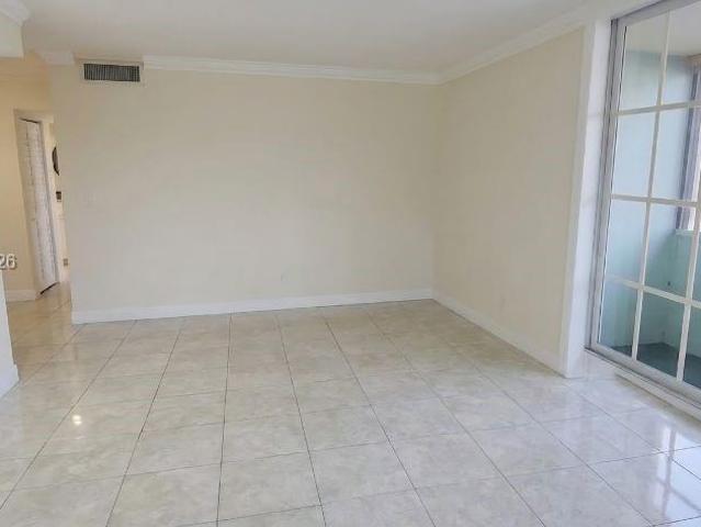 5055 NW 7th St, Unit 206, Miami, FL 33126 | MLS #A11987
