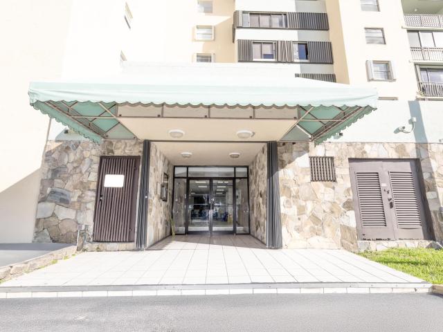 5055 NW 7th St, Unit 610, Miami, FL 33126 | MLS #B26011